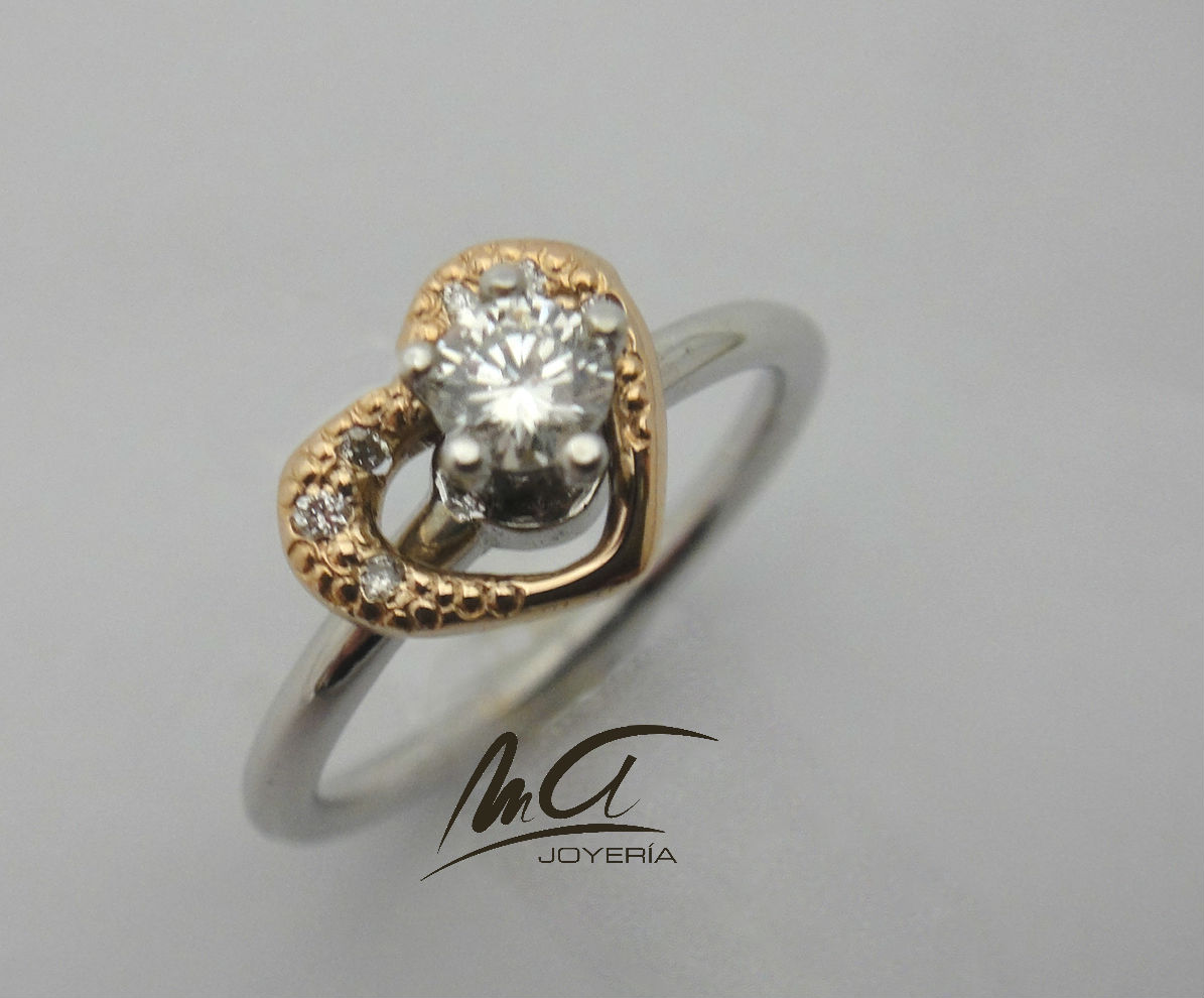 EL ANILLO DE COMPROMISO – Joyería Monica Aparicio